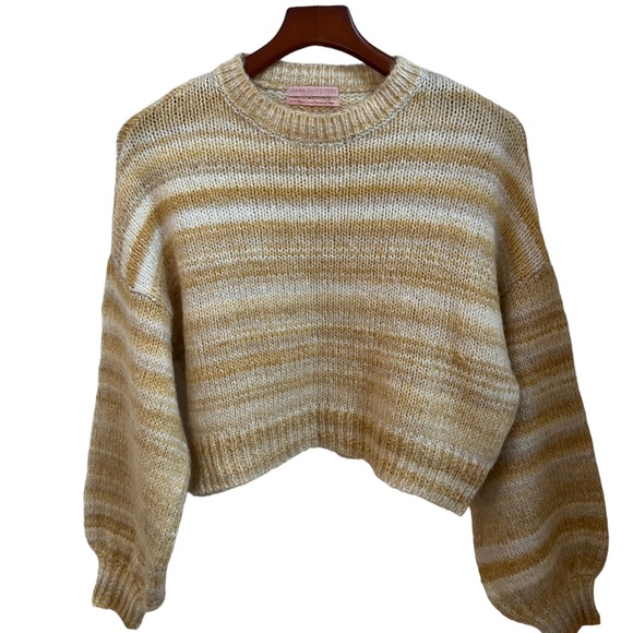 Urban Outfitters | Sweaters | Uo Crop Boxy Fit Sweater | Poshmark